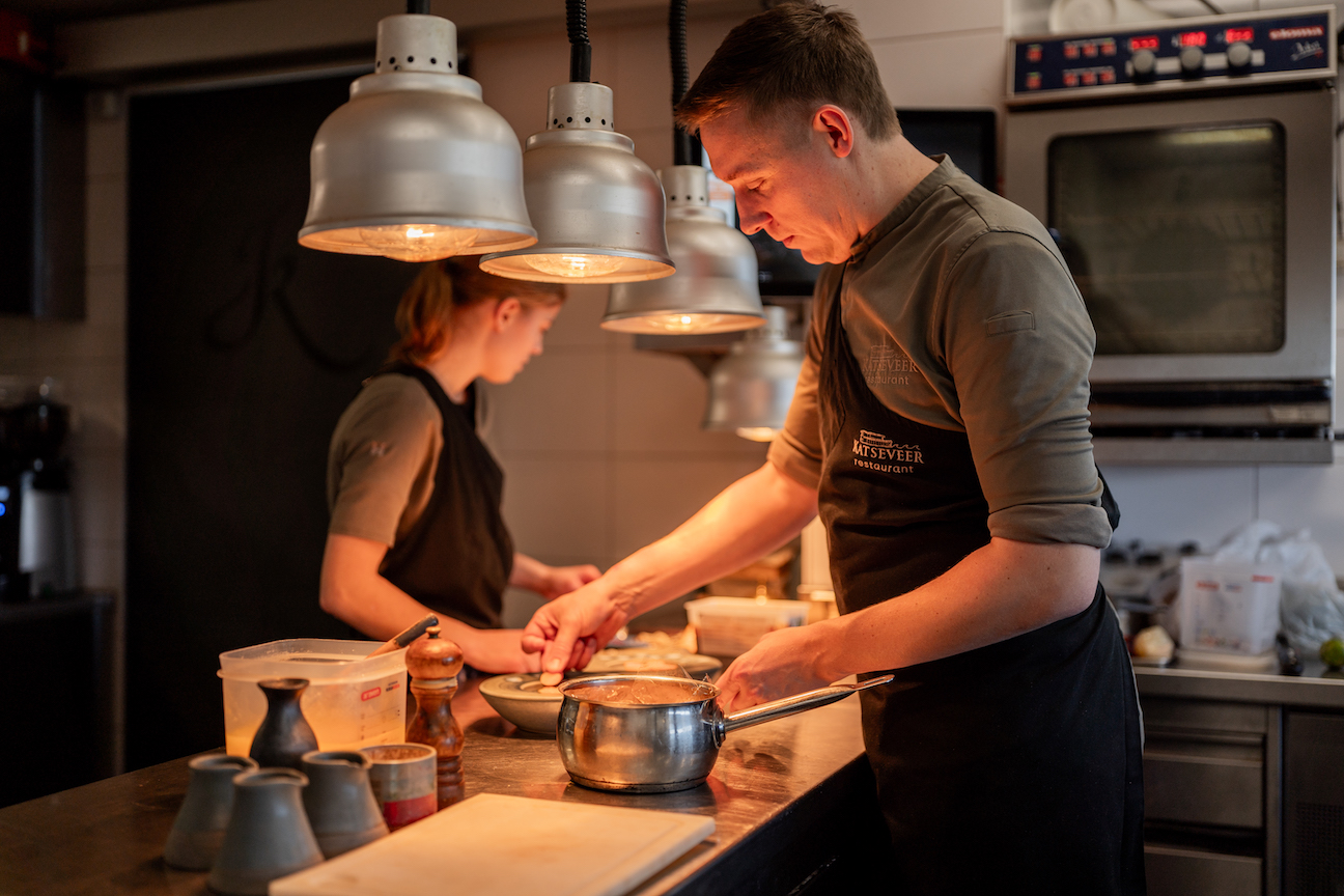 Wie redt de Rode Pipo? Nieuw einde dreigt!